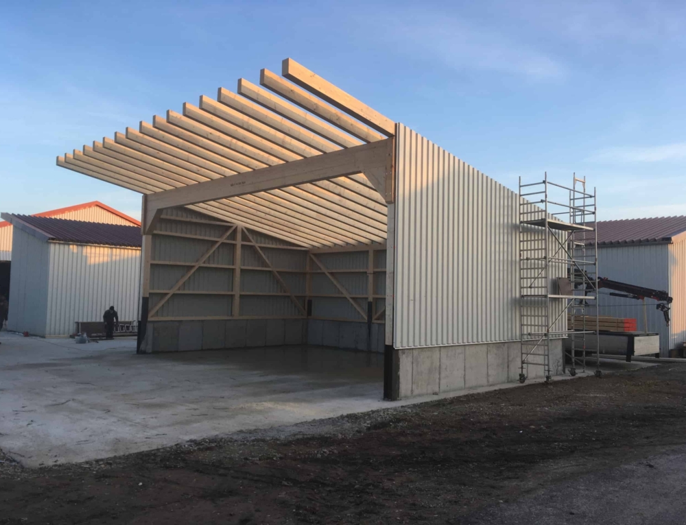 Blechdach » Zimmerei Pirker